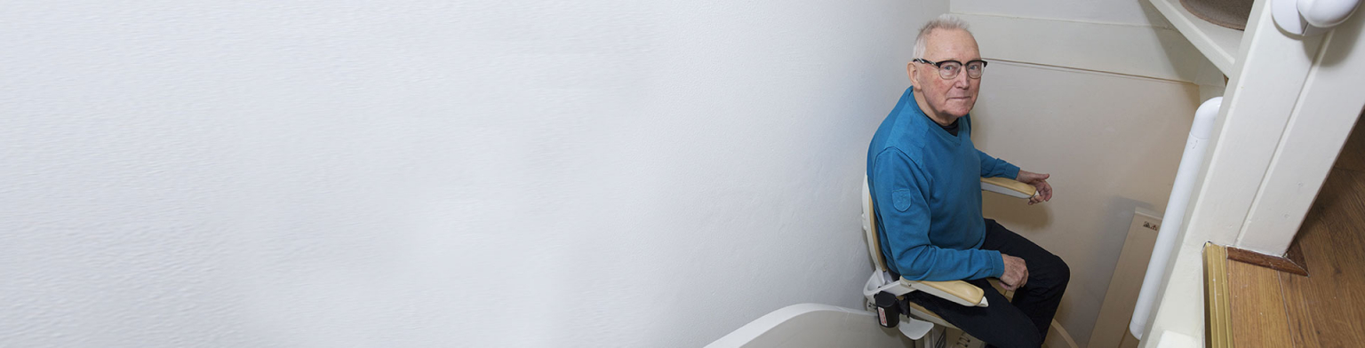 Moeite met traplopen? Tips om het te versimpelen | Welzorg